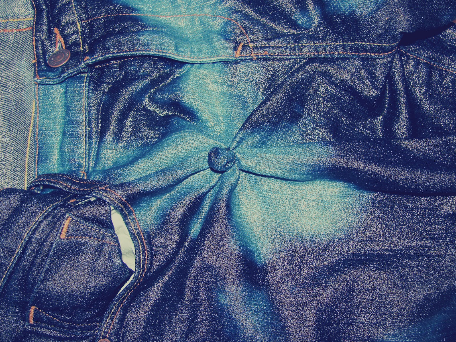 Prim and Propah: Bleached Denim, a DIY