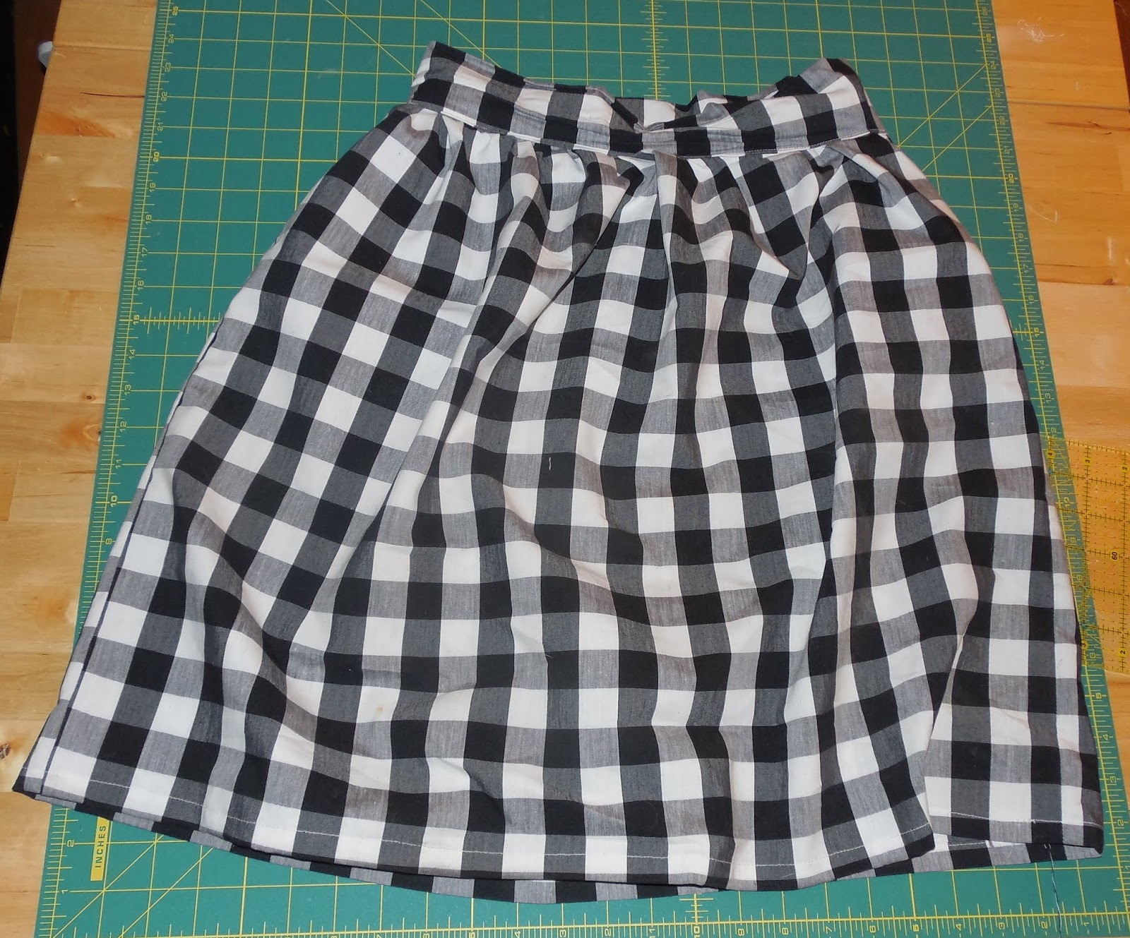 The Crooked Banana: Skirt Success and Skirt Fail