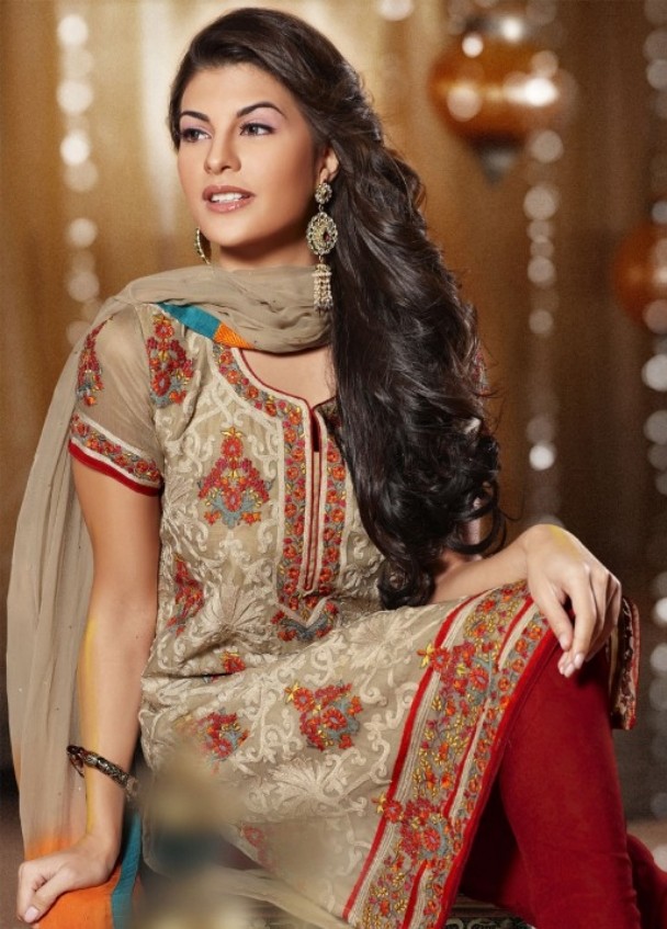 Fashion world latest Fashion: Pakistani girls fashion latest.