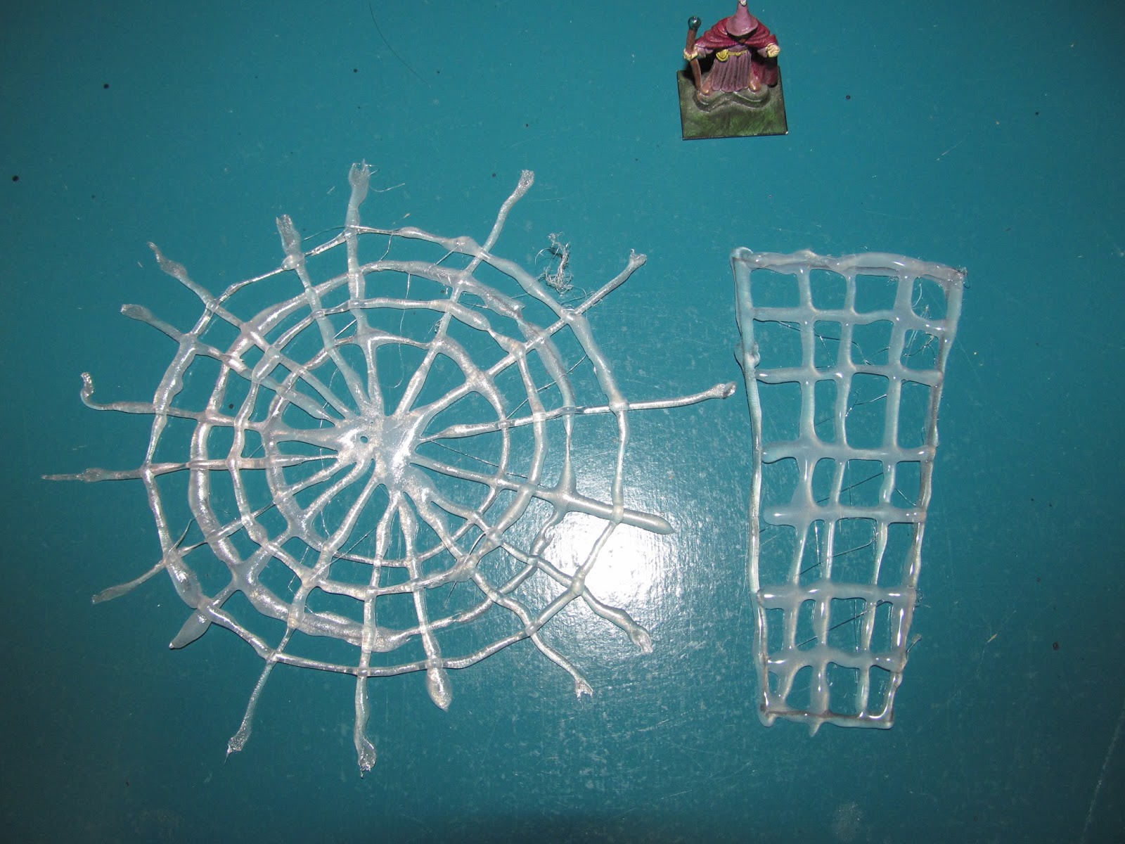 Slag Productions: Cheap, but fun, spider webs for virtually any scale ...