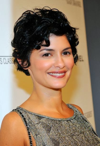 Mujer Madura a la Moda: Cortes de pelo corto estilo pixie para pelo ...