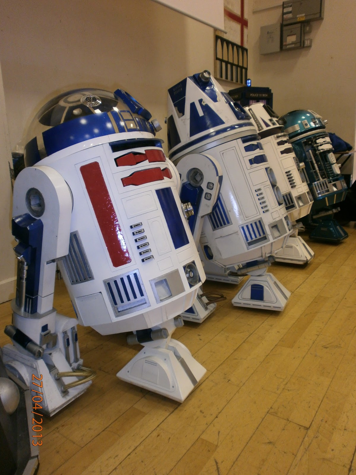 James' R5-D4: R5-D4 - events page - The beginning (2013)