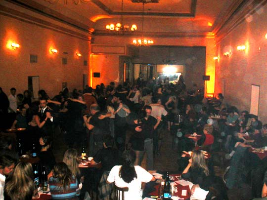 All U need is us: Milongas[1] en Buenos Aires