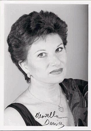 Devia ante la adversidad ~ El Patio de Butacas