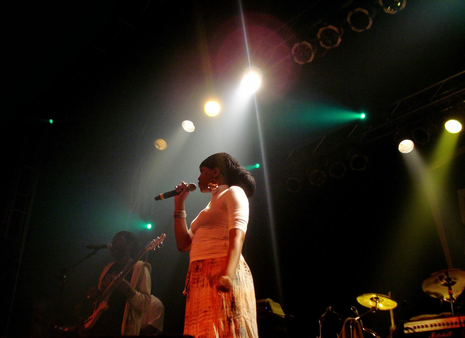 Reggae: A Voz do Povo: Dezarie