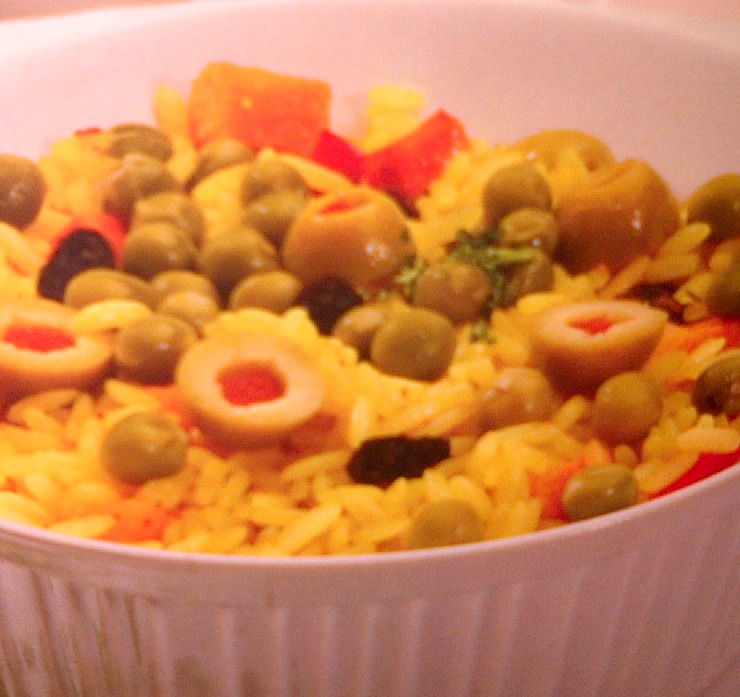 Recetas de Cocina al Estilo Hondureño de María: ARROZ A LA JARDINERA