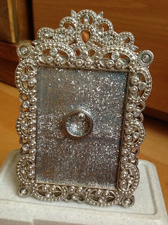 Creations of a Jem: Creations: Picture Frame Ring Holder