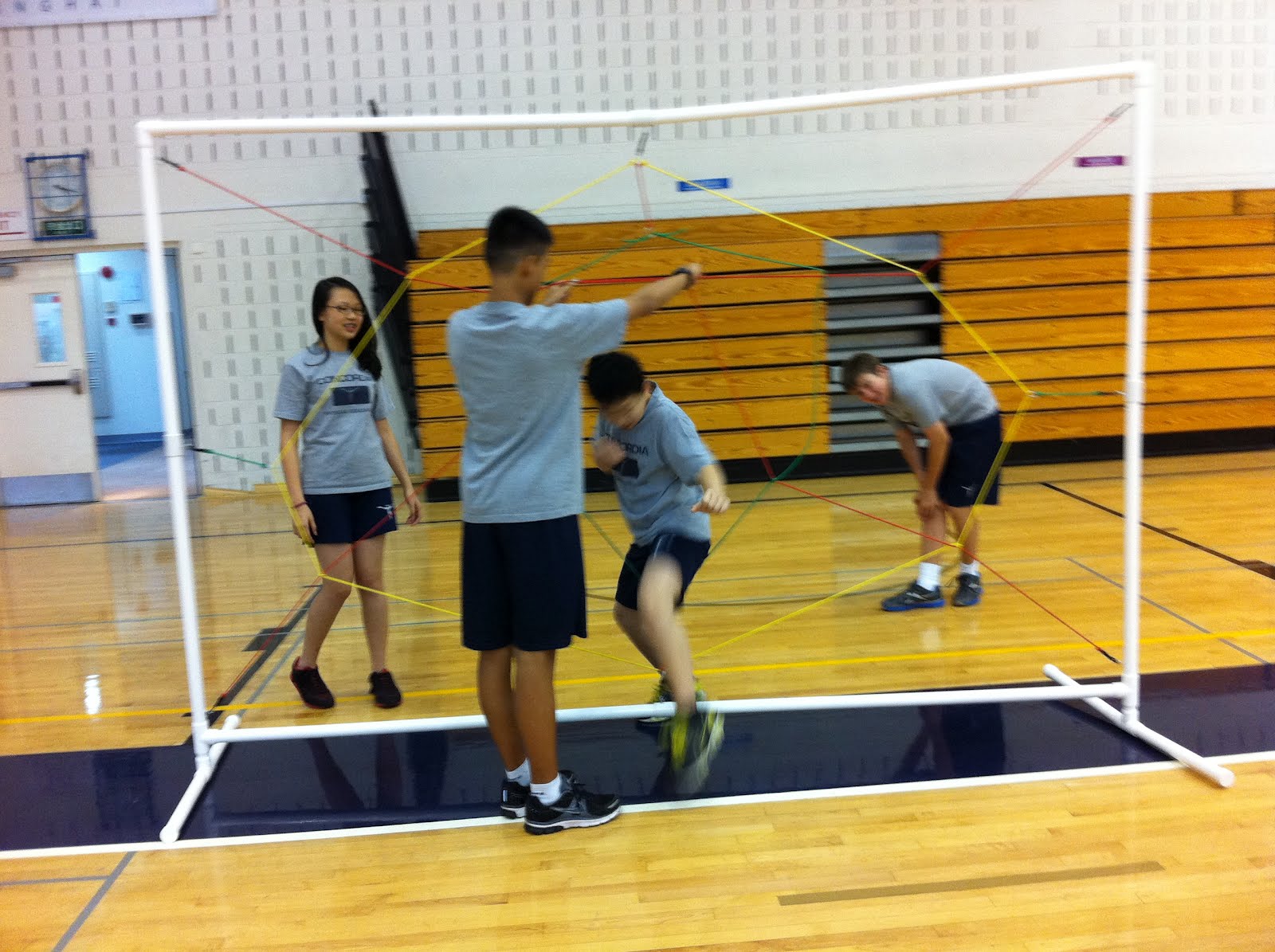 Cooperative Games with 7th and 8th grade - Aura Fitness Studio