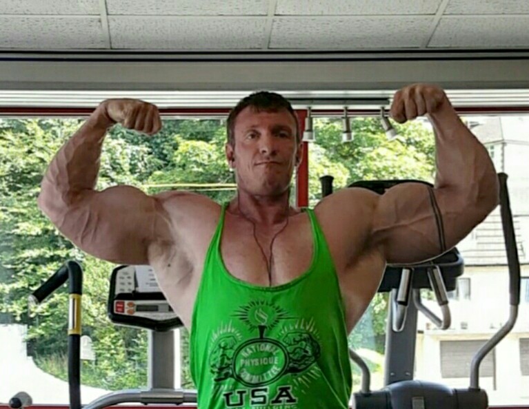 Worldwide Bodybuilders: South African titan Karl Bruder