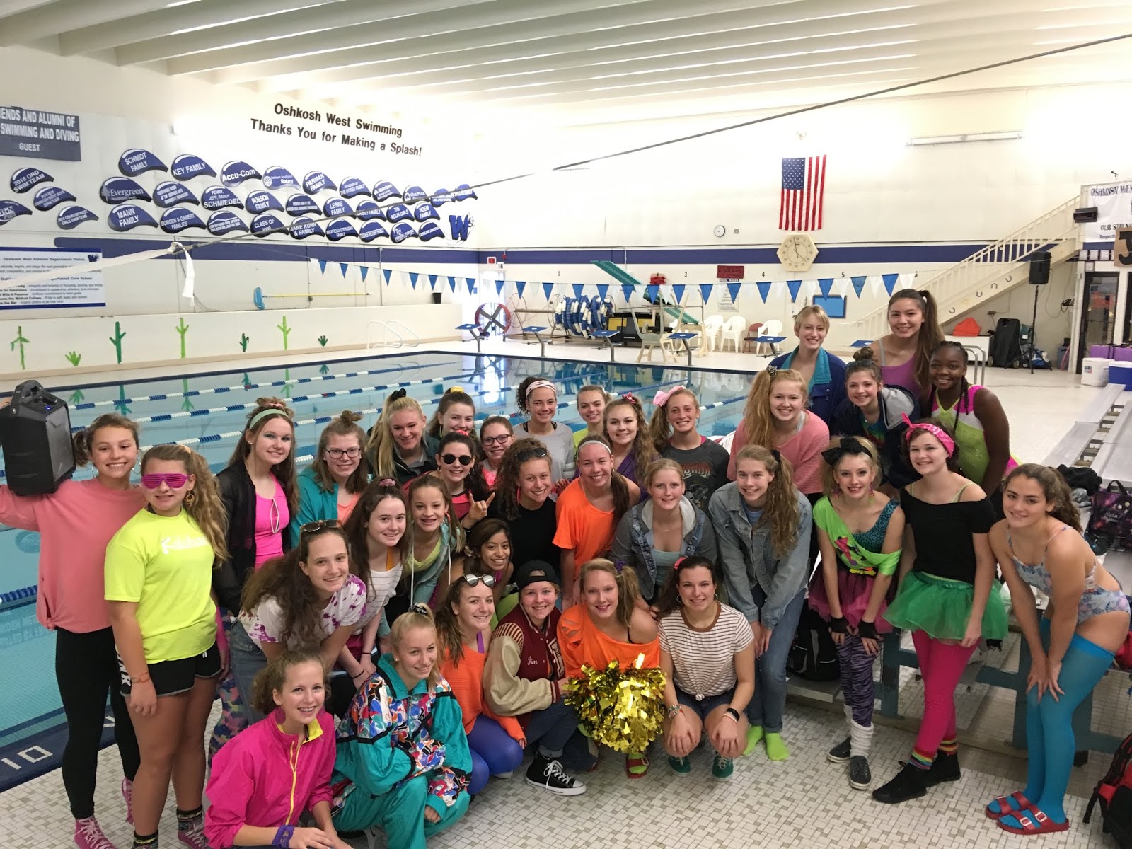 NHS Rocket Swimming and Diving Team: BUSY WEEKEND FOR THE ROCKETS!