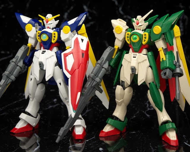 HGBF 1/144 Wing Gundam Fenice - Review