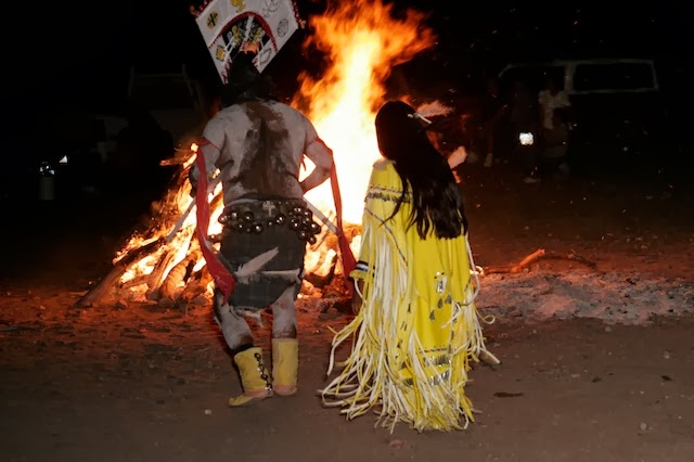 White Wolf : Apache Ceremony Celebrates Women (Video)