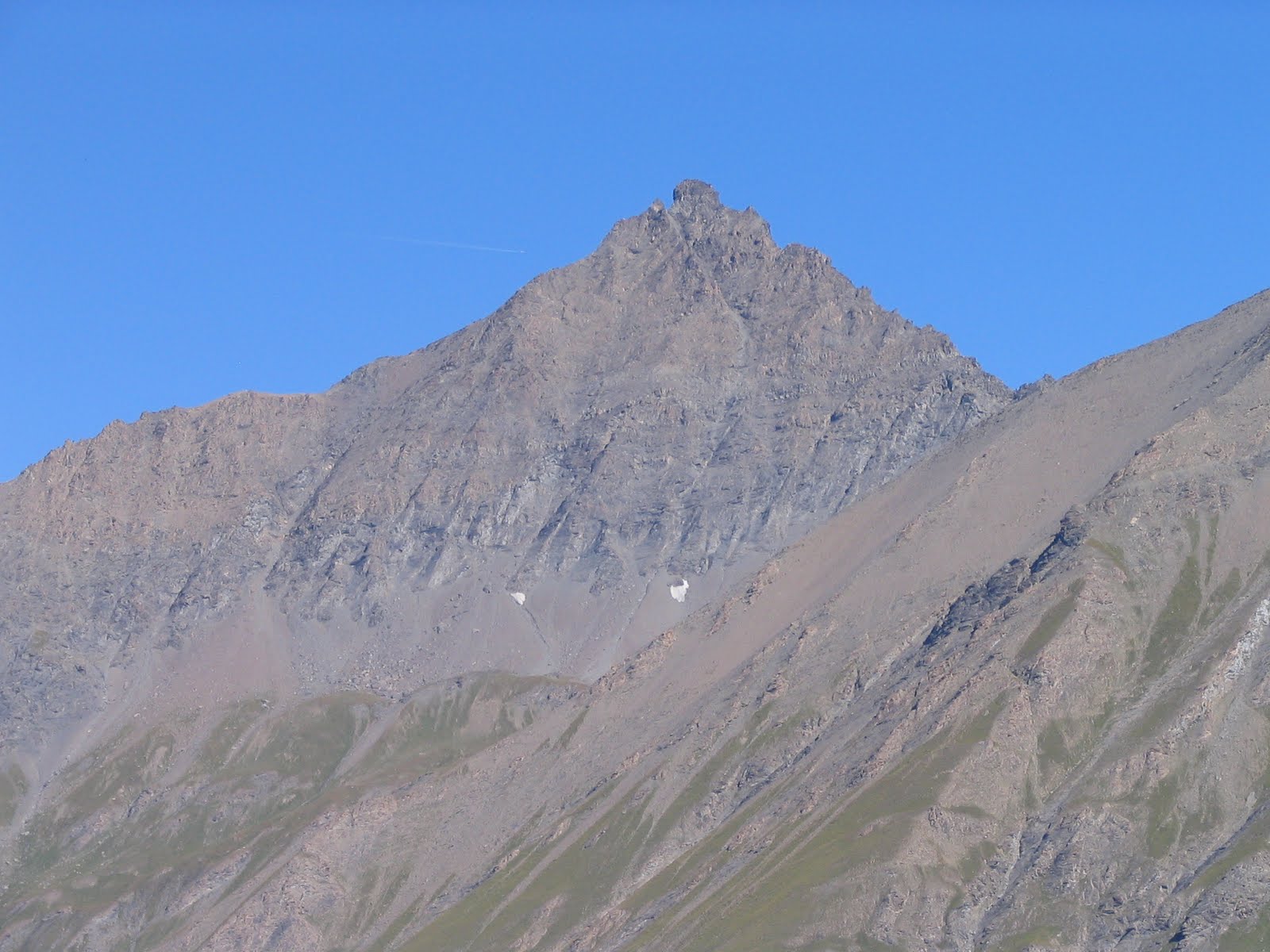 LA MULTI ANI, ROMANIA!: Turism montan in Italia (6). Refugiul Scarfiotti