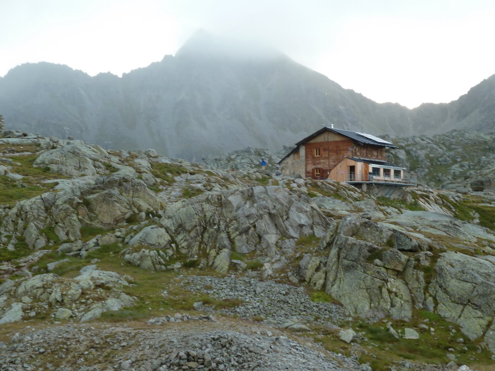 Alcarriatrekking: REFUGIO COLOMINA.