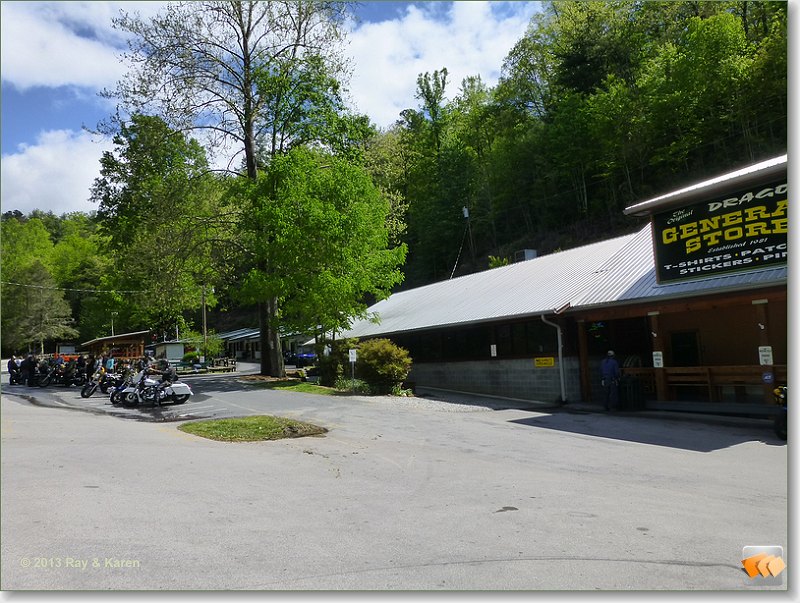 KAREN AND RAYS TRAVELS: 157 Deals Gap Motorcycle resort