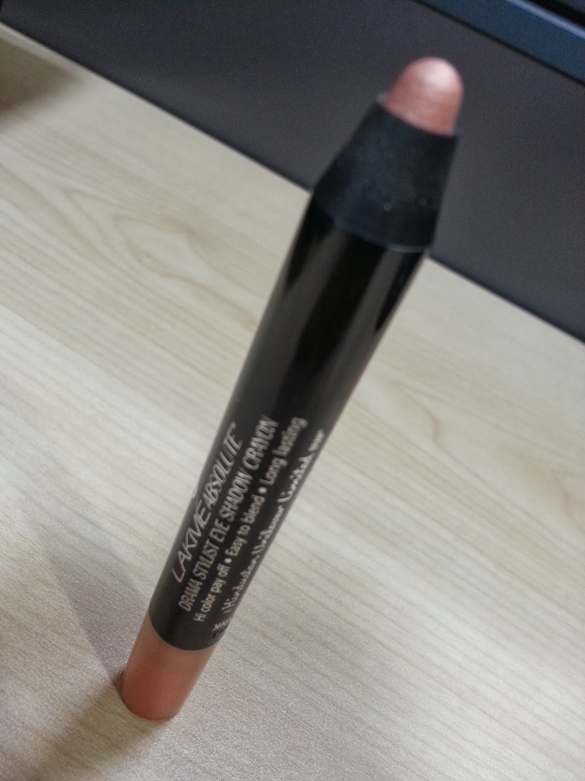 MissBoPeep: Review - Lakme Absolute - Drama Stylist Eyeshadow Crayon in ...