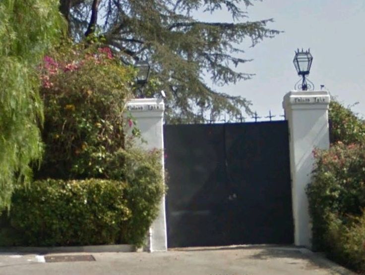 My Love Of Old Hollywood: Hollywood at Home: Rudolph Valentino's Falcon ...