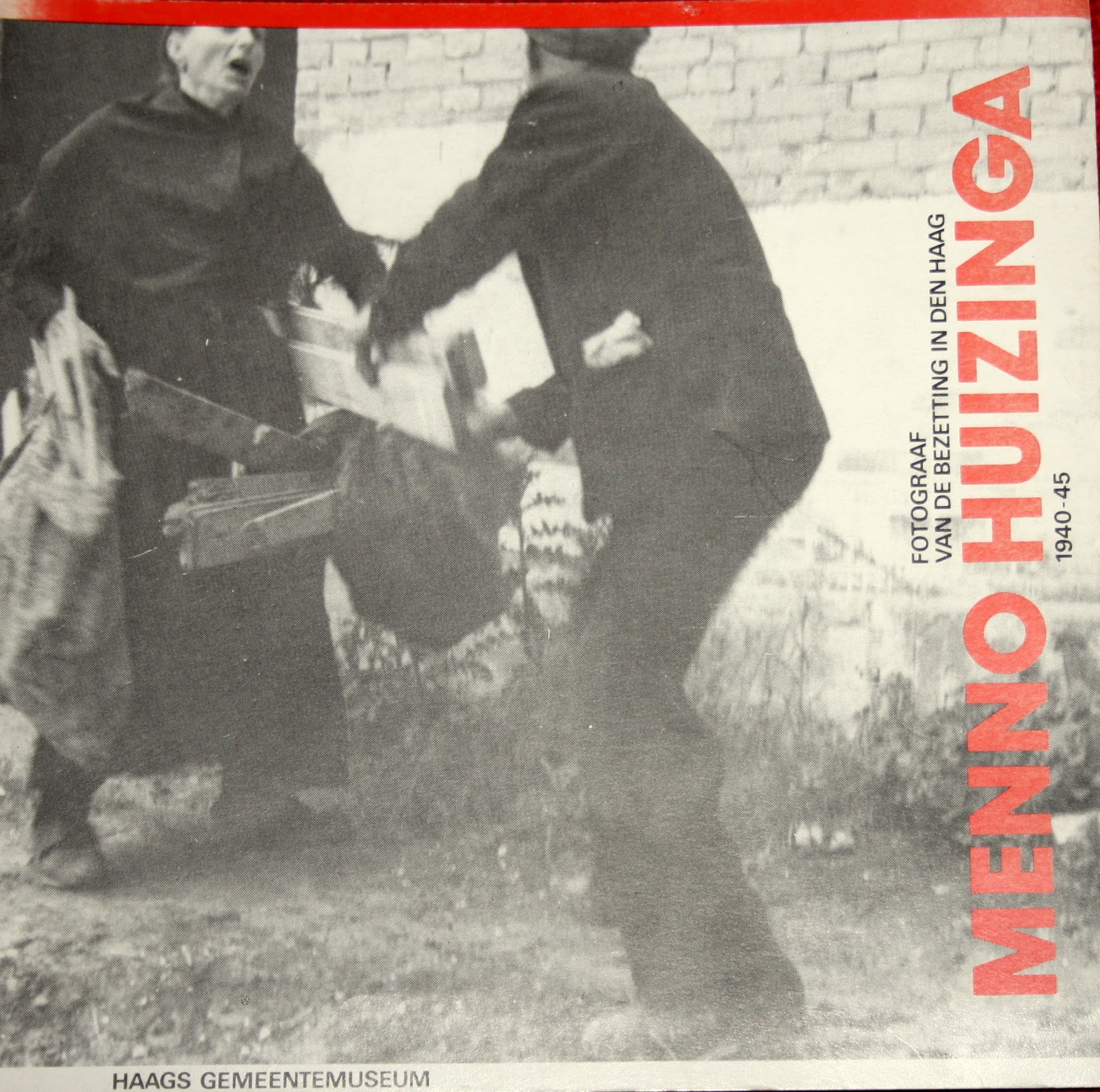 Bint photoBooks on INTernet: the German Occupation of the Hague 1940 ...