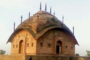 Kaimganj Club: Kaimganj Historical buildings.