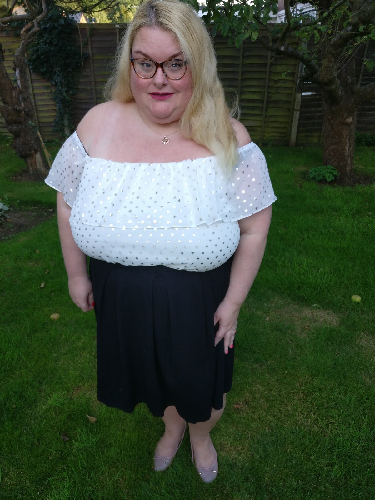 Outfit August- Day 5 - Mookie's Life