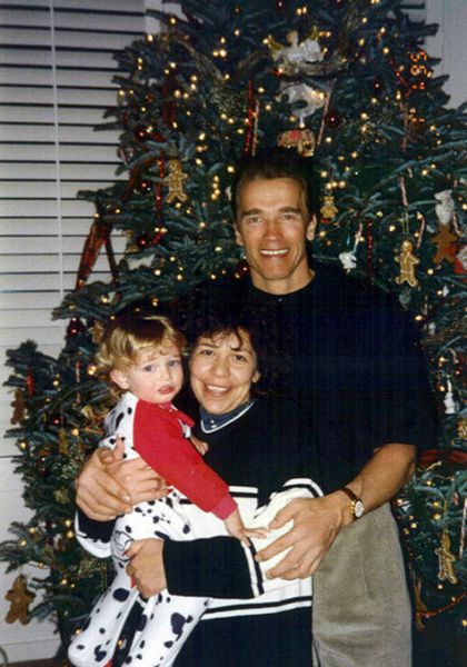 Celebrity Hot Pictures: Mildred Patty Baena, The Mother Of Arnold ...