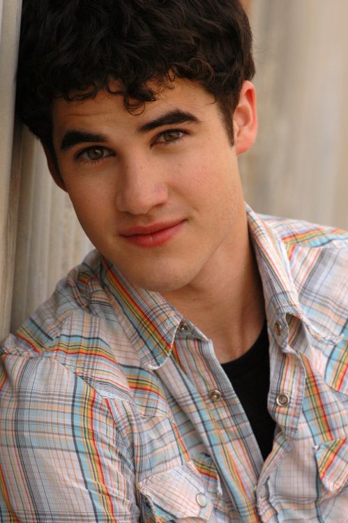 Apontamentos Desapontados: Darren Criss e Jonathan Groff: ideais de ...