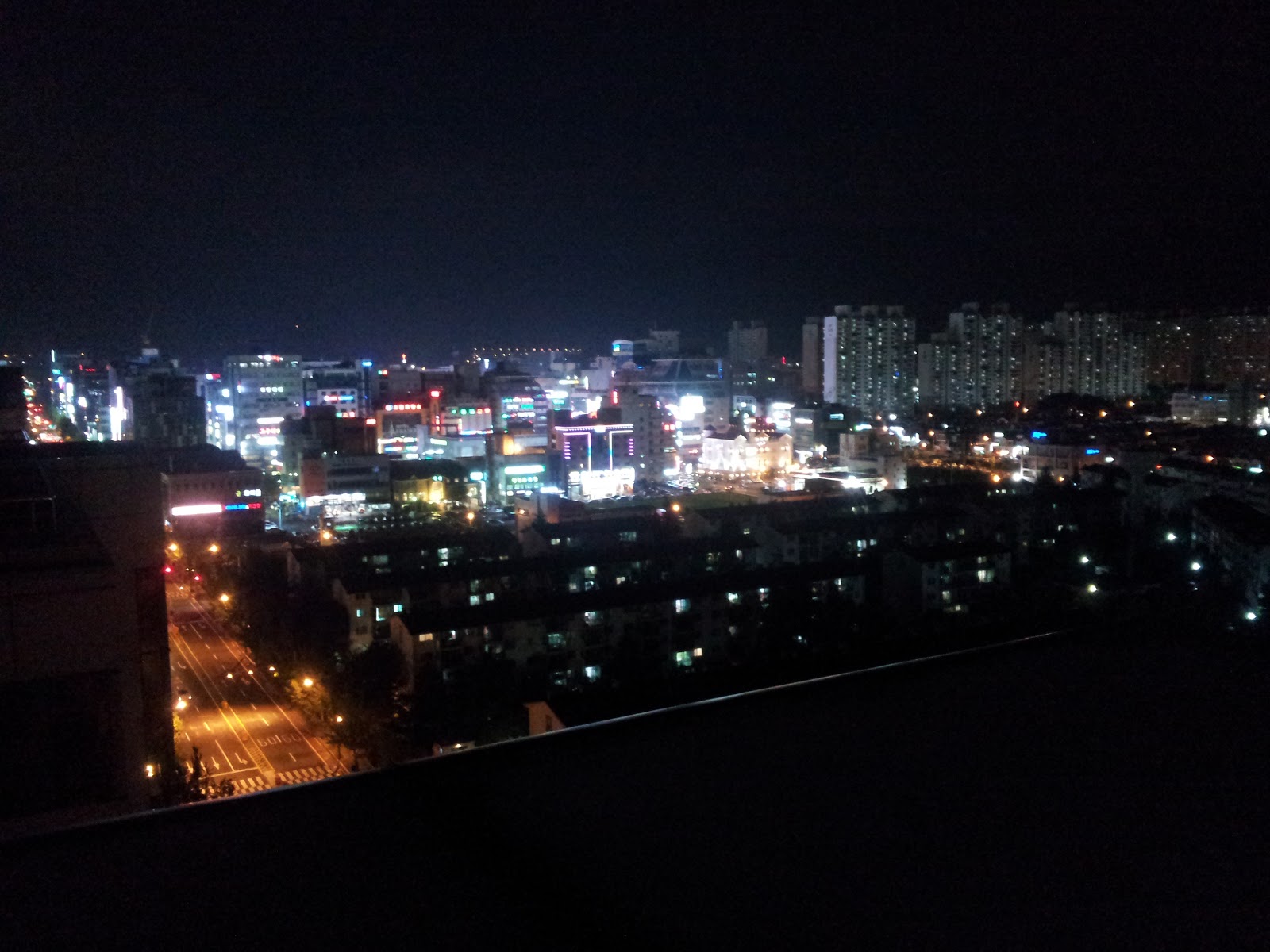 Changwon Living: SCENES FROM CHANGWON