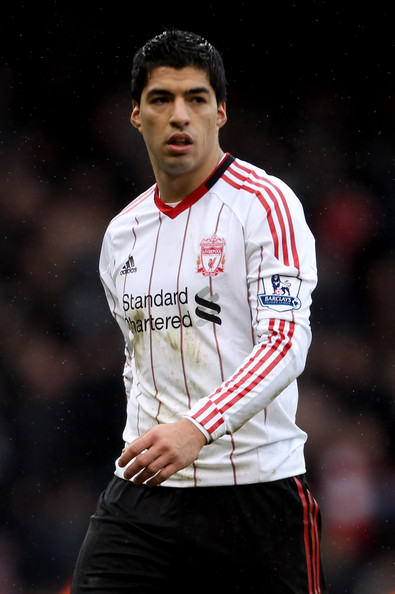 Football Stars: Luis Suarez Profile-Images 2011