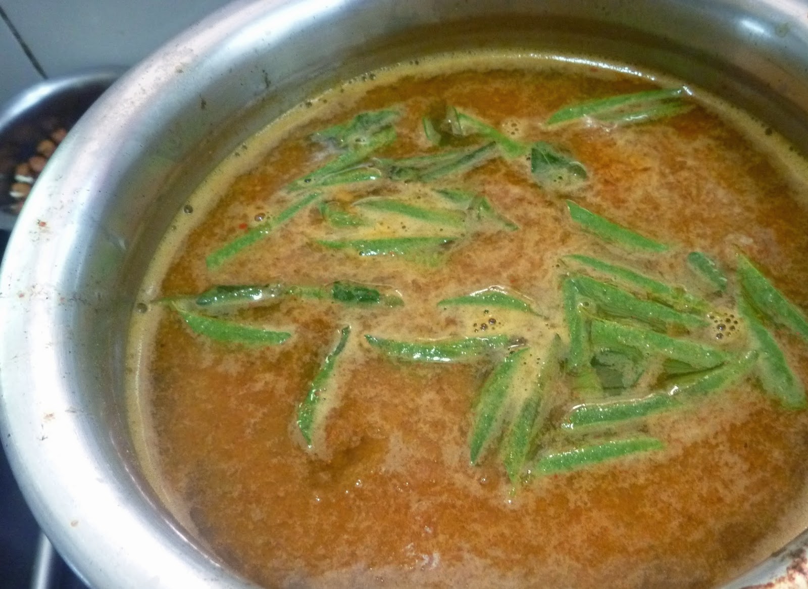 My Kitchen Diary: RASAM VADA / RASSA VADA
