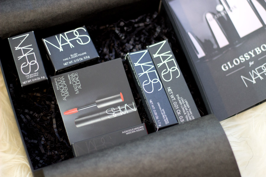 FashStyleLiv: NARS Glossy Box Review (Contents + Pictures)