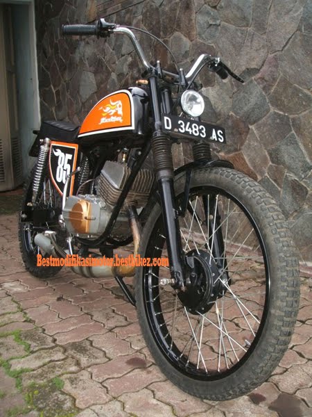 Modifikasi Yamaha RX 100 1979 - Gambar Modifikasi Motor Terbaru