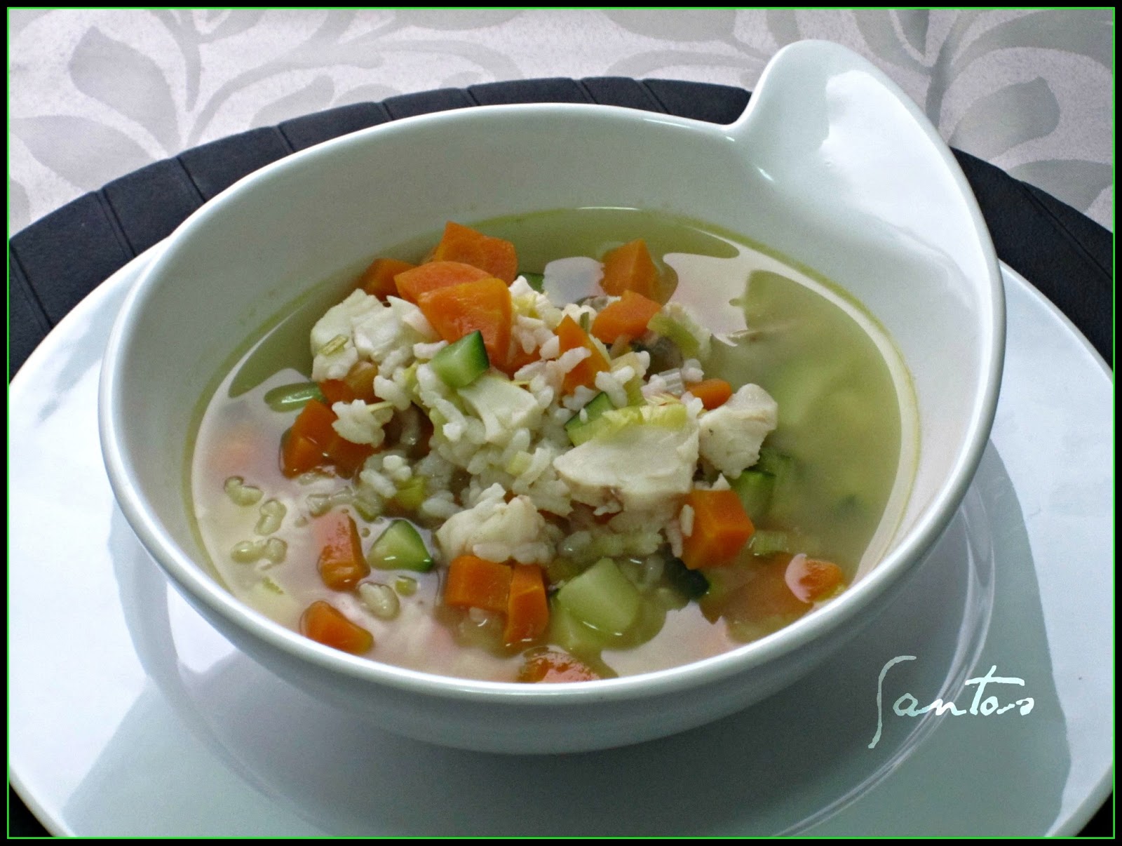 Las Tentaciones De Los Santos: SOPA DE ARROZ Y VERDURAS CON PESCADO