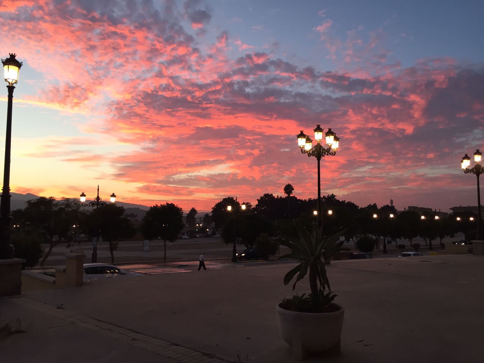 INFOMETEOLOSBARRIOS: CANDILAZOS O ARREBOLES