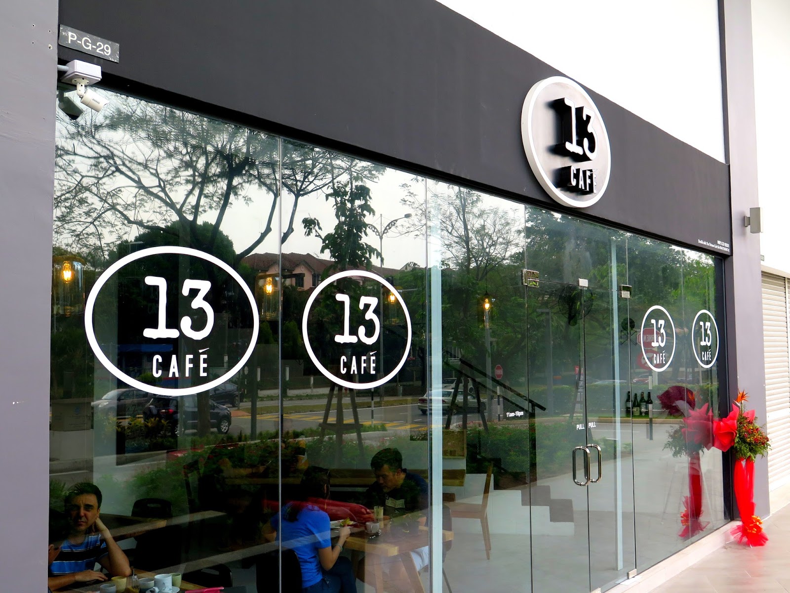 今天吃什麼? fooDrink: The 13 Cafe