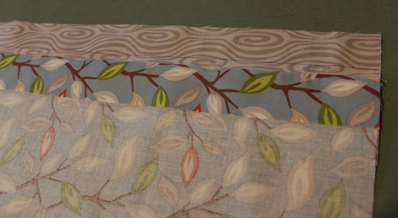 Sew Lux Fabric : Blog: Design Challenge Tutorial: Mod Angles Cushion