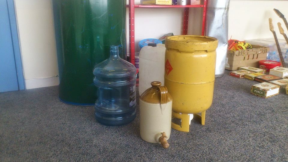 Haüfcut Instruments : North Glasgow Skiffle Orchestra