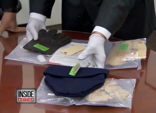 The O.J. Simpson Case: Bagging evidence