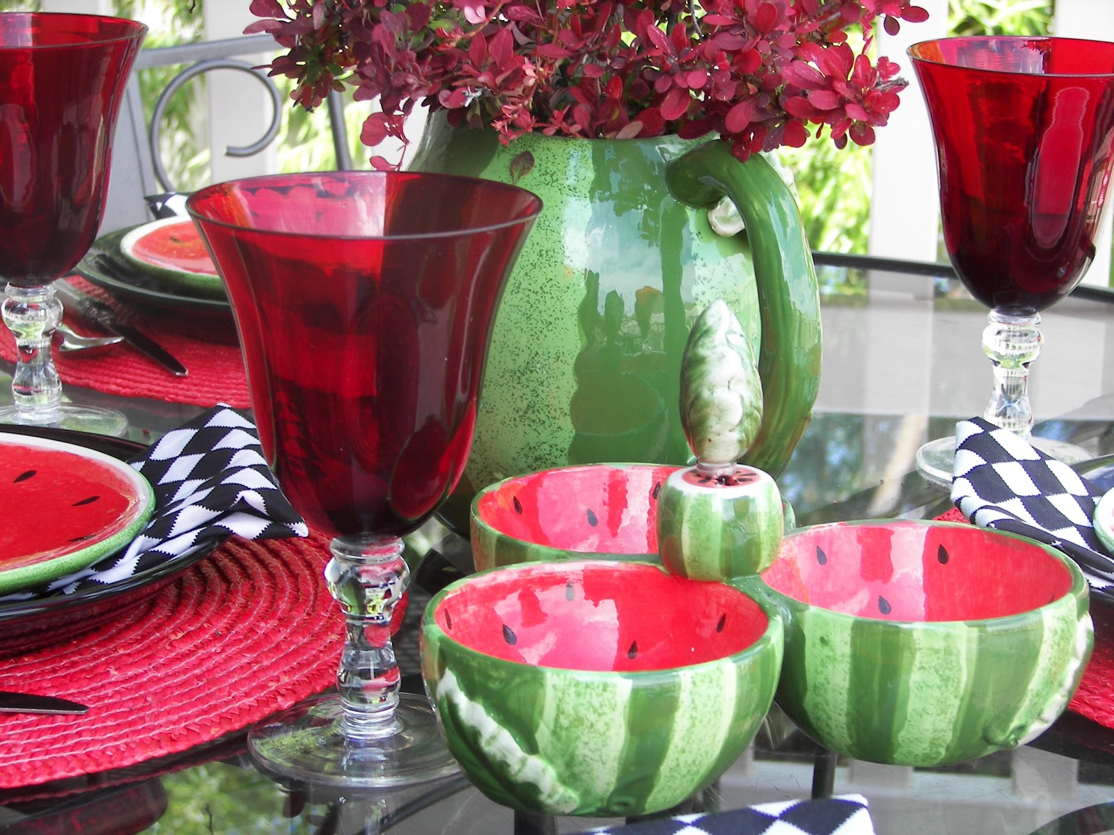 Red Couch Recipes: Wonderful Watermelon Table