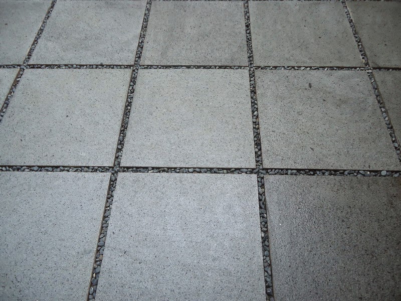 Lantai Batu Andesit: Lantai Unik dari Batu Andesit