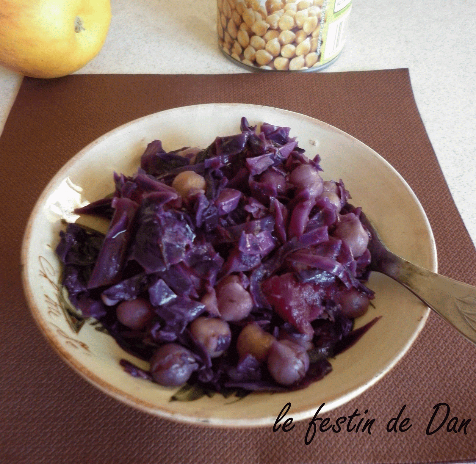 Le Festin de Dan: Chou rouge aux Pommes et Pois chiches