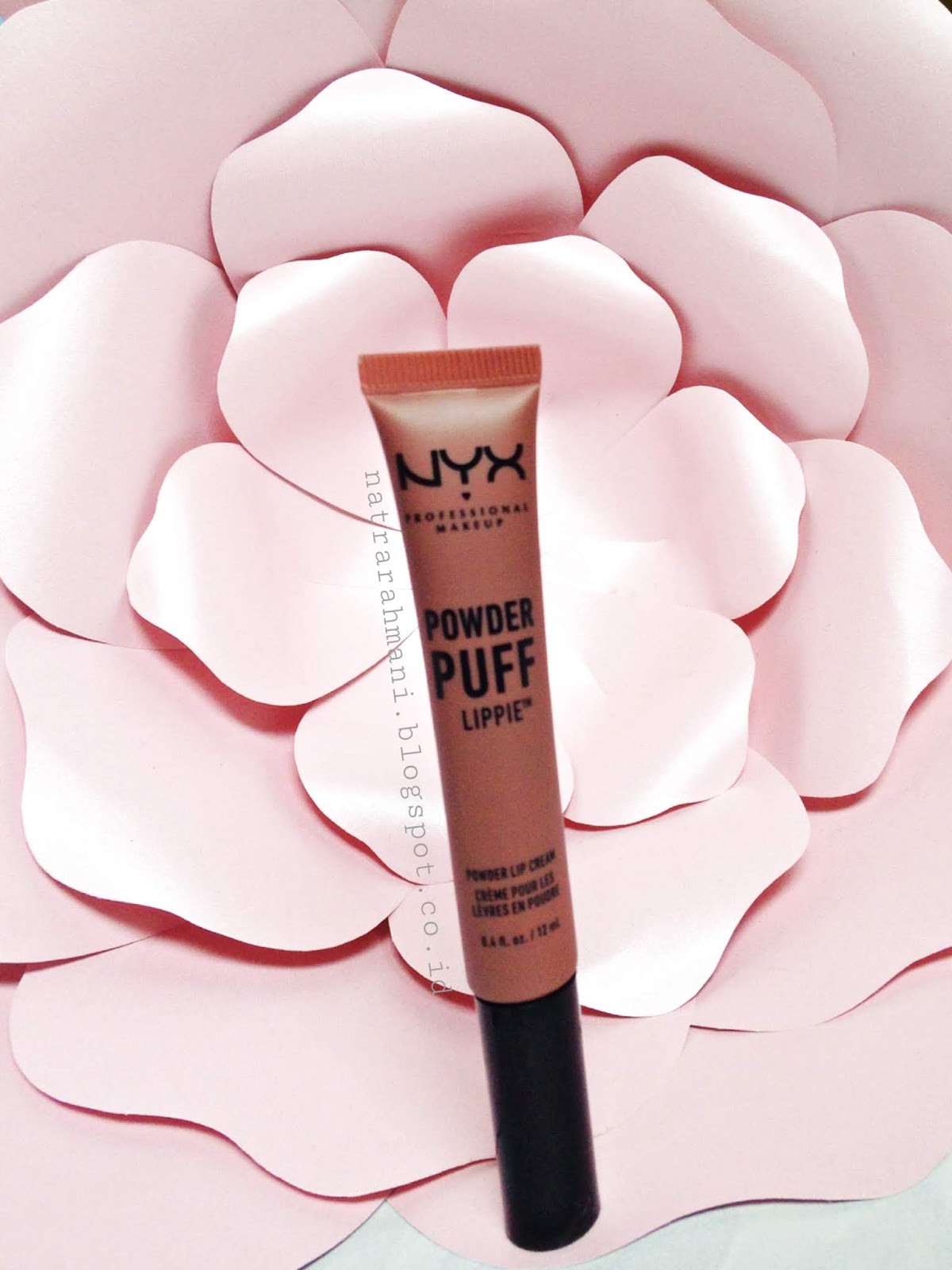 REVIEW NYX POWDER PUFF LIPPIE SHADE COOL INTENTION / Natrarahmani