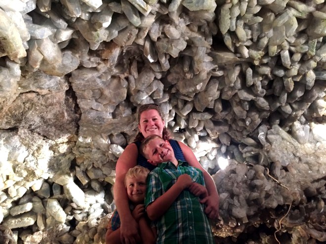 The Crystal Cave in Ohio - Formation, Visiting - Geology In