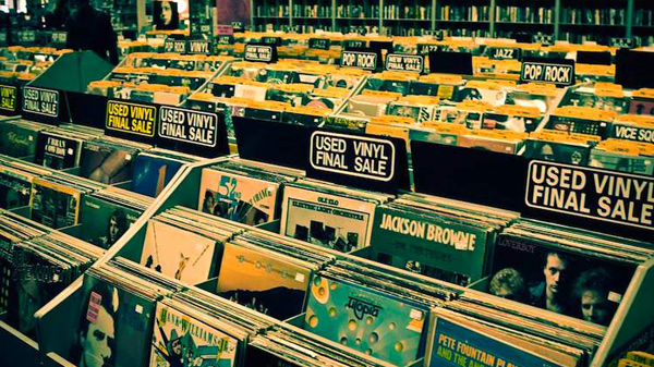 Acorazado Cinéfilo. Francisco Huertas Hernández: Best Record Stores In ...