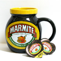 robe décolletée: marmite gifts