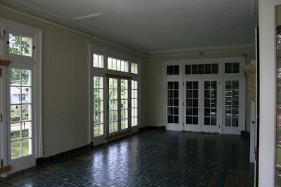 Hooked on Tudor: Gross Mansion