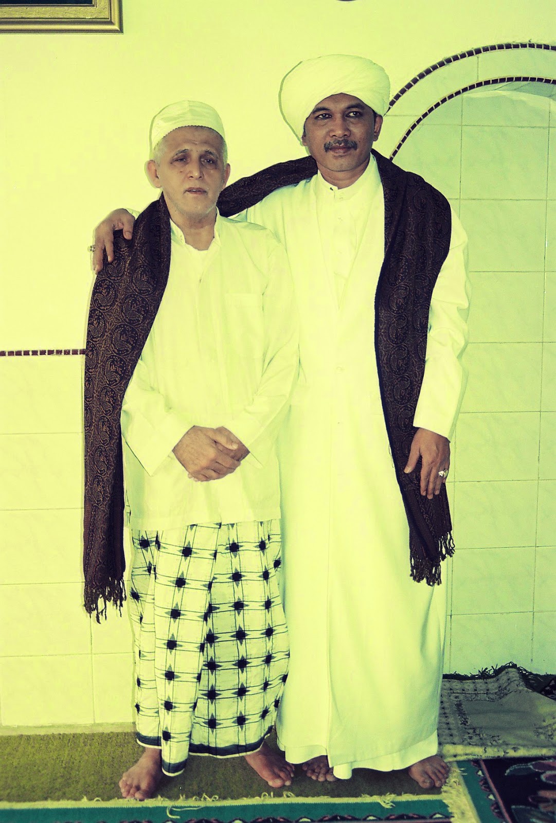 Haul Habib Neon 2004 - Majelis Ta'lim Almunawwarah