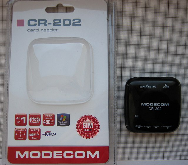 Common Emitter: Teardown: Modecom CR-202 (C2110) memory card + SIM reader