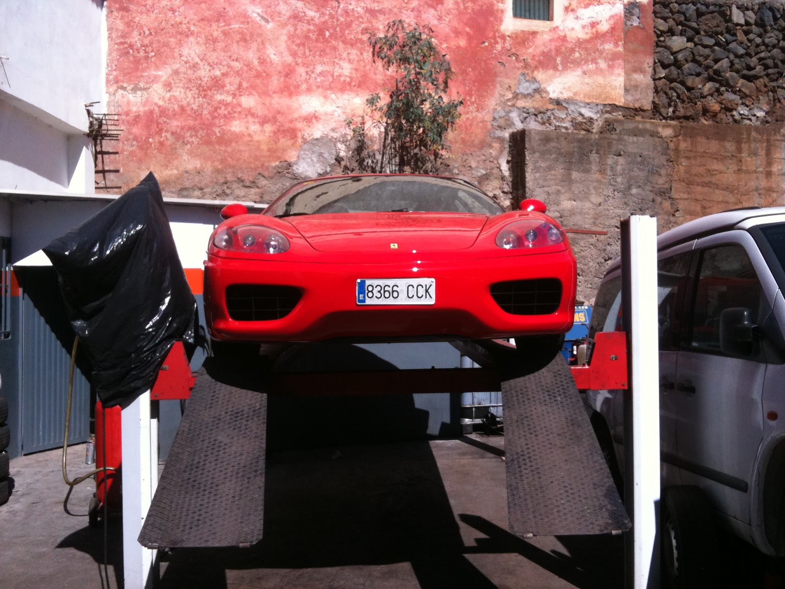 ORCmotor: FERRARI 350 MODENA