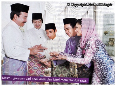 Jaga Dia Untukku... Husna SitiAngie: Dato' Siti dalam Majalah URTV ...