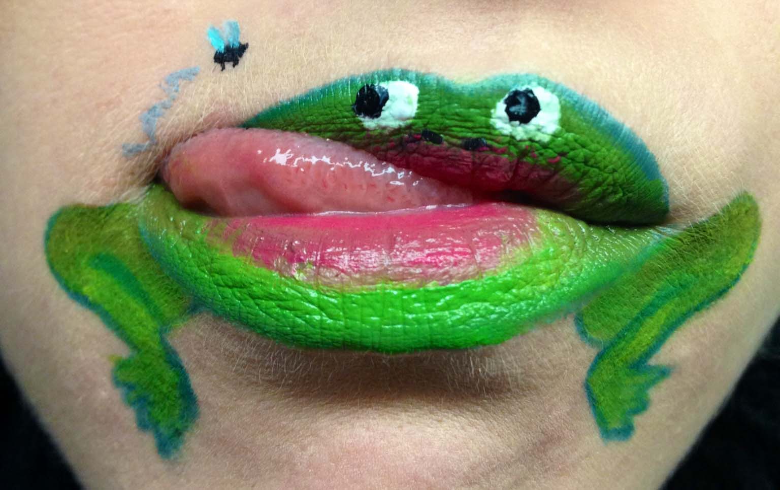 Touch Kajal: Animal Lips - Frog
